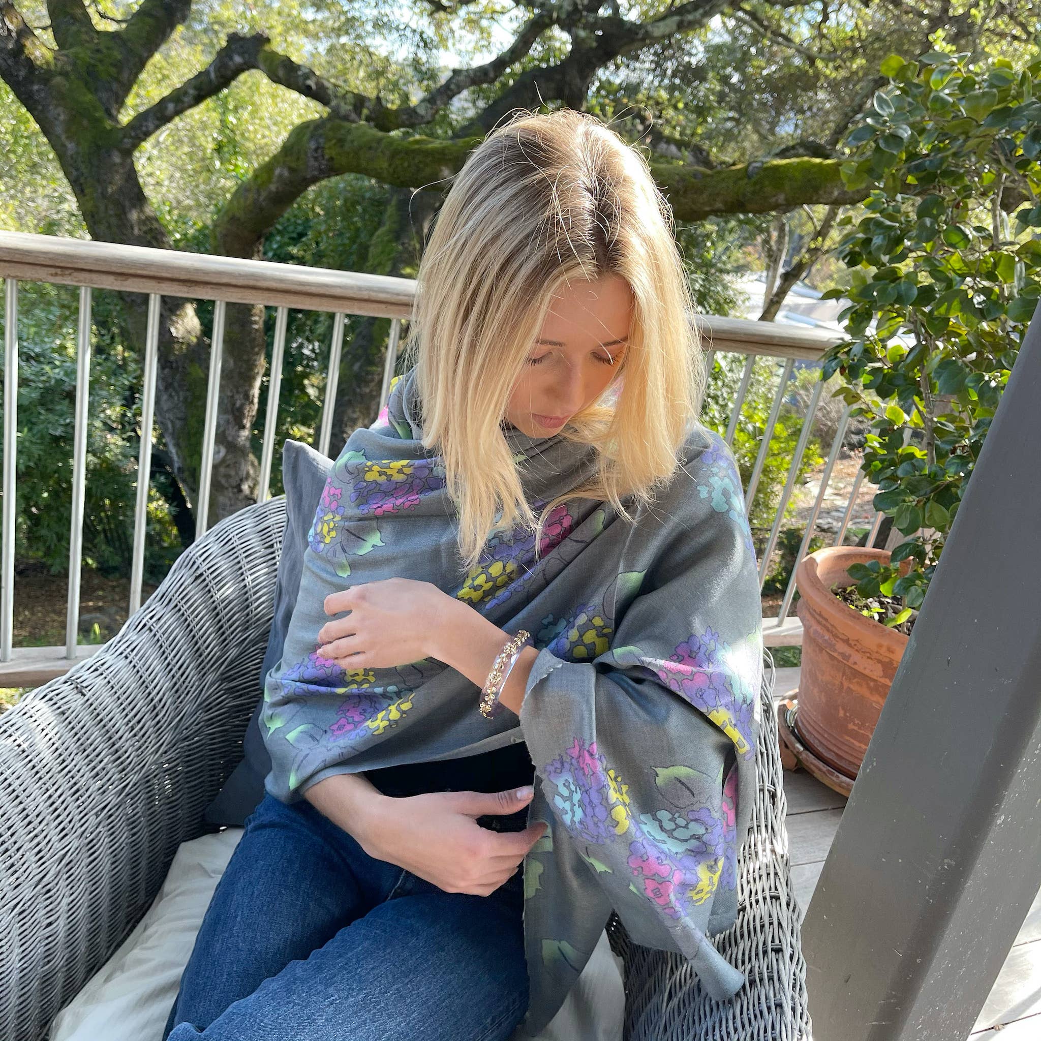 HANDMADE FOR YOU – AKAR Design